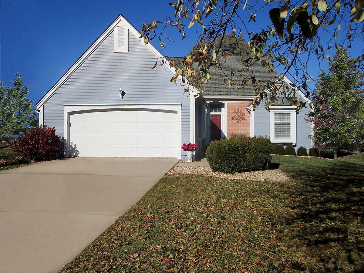 House Plan 60668 - Traditional Style with 2015 Sq Ft, 4 Bed, 3 Ba ...