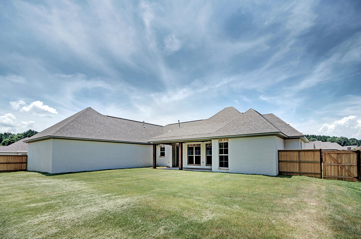 House Plan 74649 - Traditional Style with 2343 Sq Ft, 4 Bed, 2 Ba