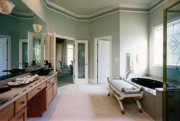 House Plan 83029 - Traditional Style with 2491 Sq Ft, 3 Bed, 2 Ba ...